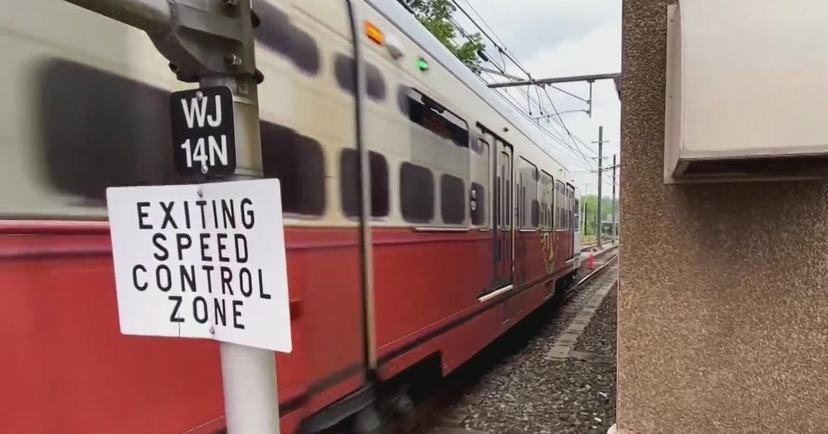 Pittsburgh Regional Transit's Red Line light rail to reopen on Sept. 1 - CBS Pittsburgh