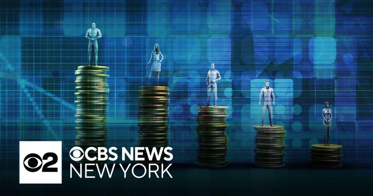 Wage compression a key issue for U.S. workers in 2024 - CBS New York