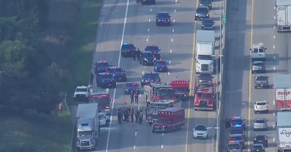 Driver killed, Michigan State Police trooper injured in crash - CBS Detroit