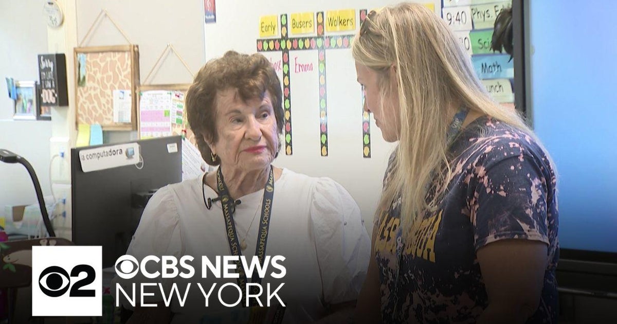 Meet Ruby Kast, a beloved 95-year-old substitute teacher on Long Island - CBS New York