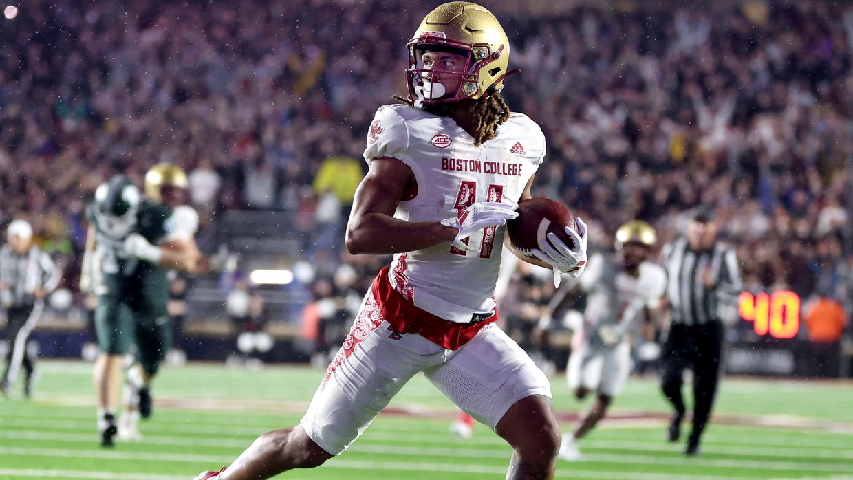 Boston College rallies for 23-19 victory over Michigan State in Red Bandanna Game - CBS Boston