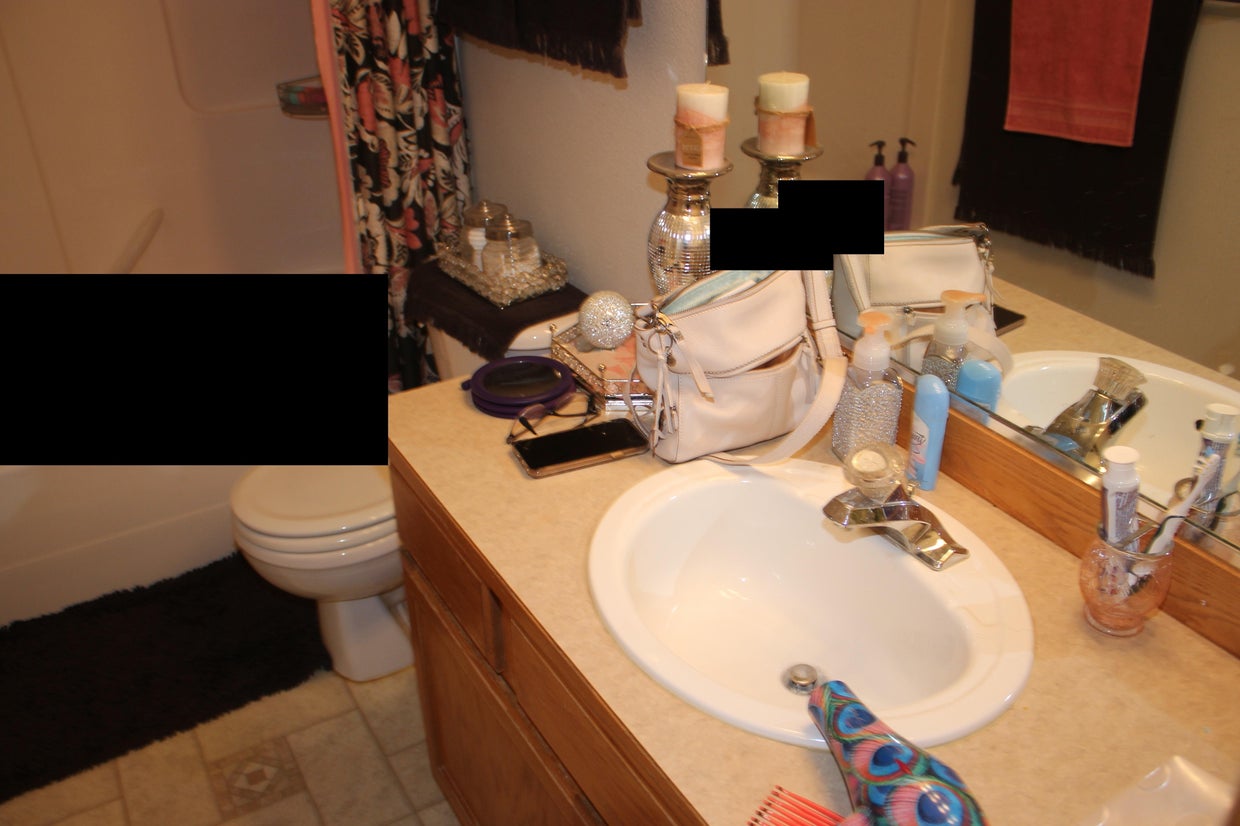 How former Idaho state trooper Dan Howard was arrested for his wife's murder - CBS News