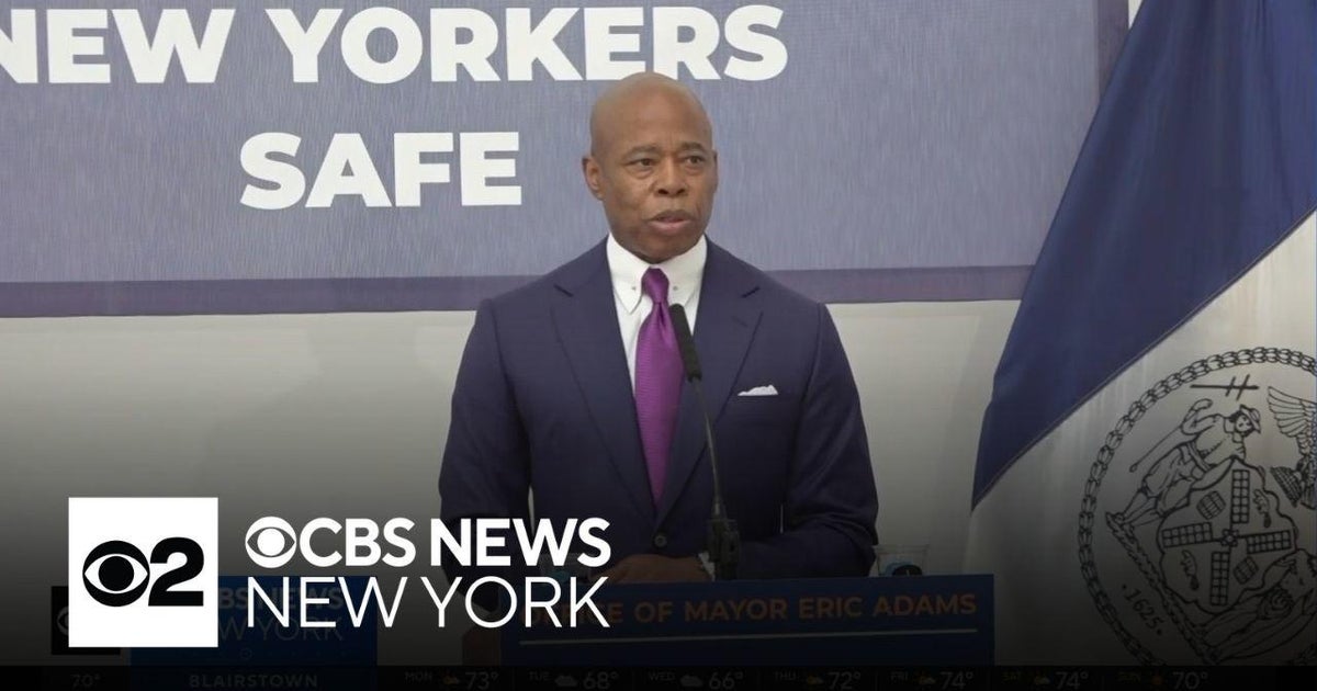 NYC Mayor Eric Adams files motion to dismiss bribery charge - CBS New York NYC Mayor Eric Adams files motion to dismiss bribery charge - CBS New York