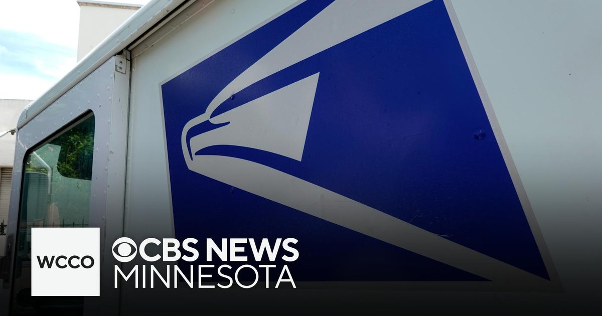 Rally in Eagan calls for better service from USPS - CBS Minnesota