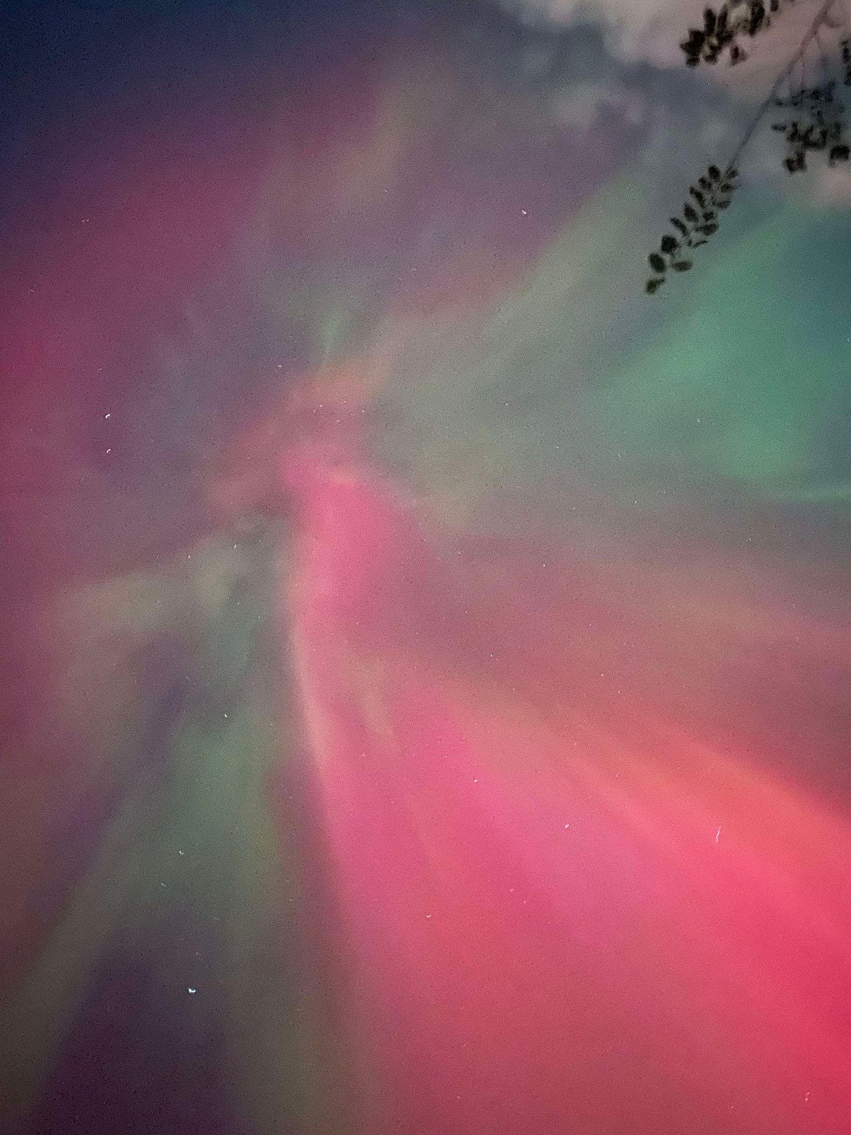 Northern lights photos capture rare sight across Massachusetts