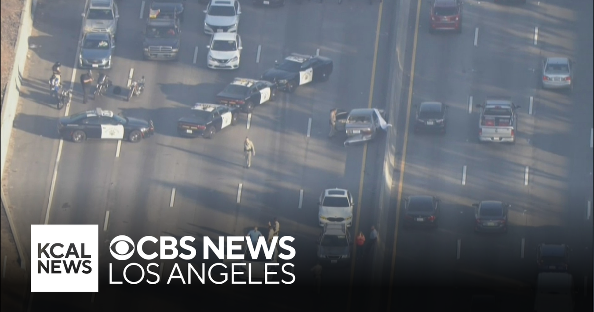 Northbound 5 Freeway closed after shooting in East Los Angeles - CBS ...