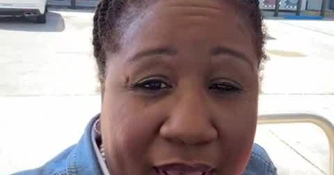 Miami Gardens hurricane relief is making its way north - CBS Miami