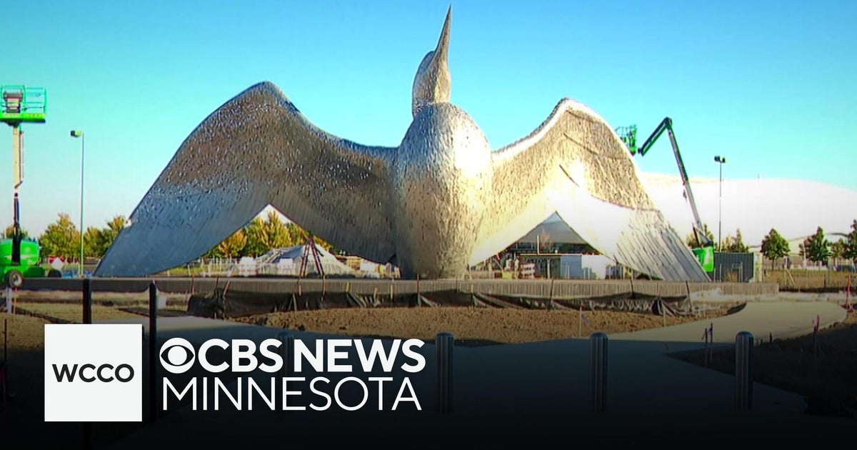 Loon sculpture in St. Paul officially introduced to public - CBS Minnesota