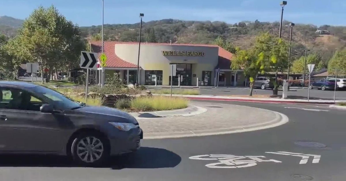 Cotati's ban on traffic roundabouts being reconsidered by voters - CBS San Francisco
