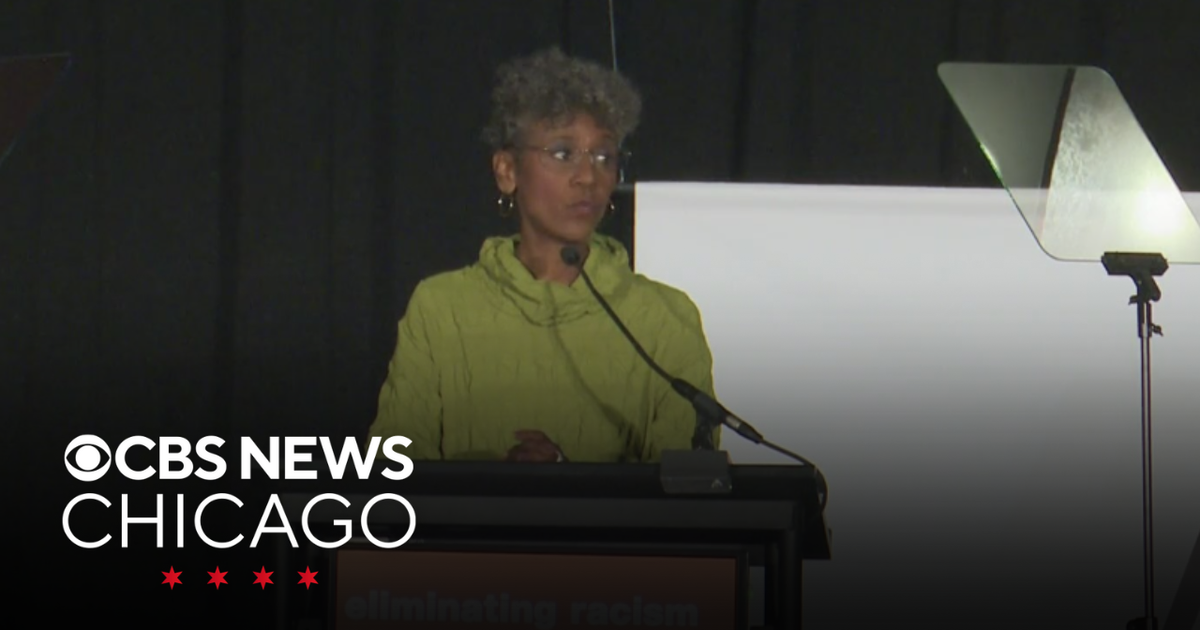 Dorothy Tucker, CBS News Chicago Investigative team honored at YWCA ...