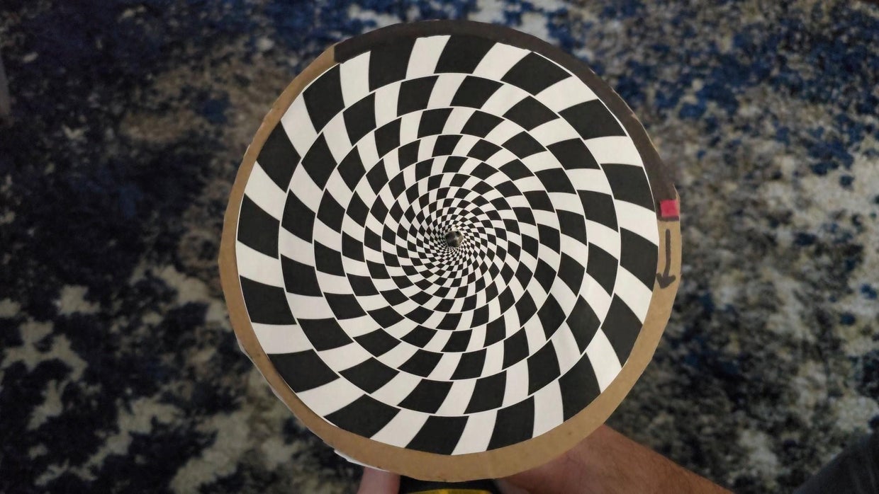 The "Wagon Wheel Illusion" and what it does to our eyes | Hey Ray ...