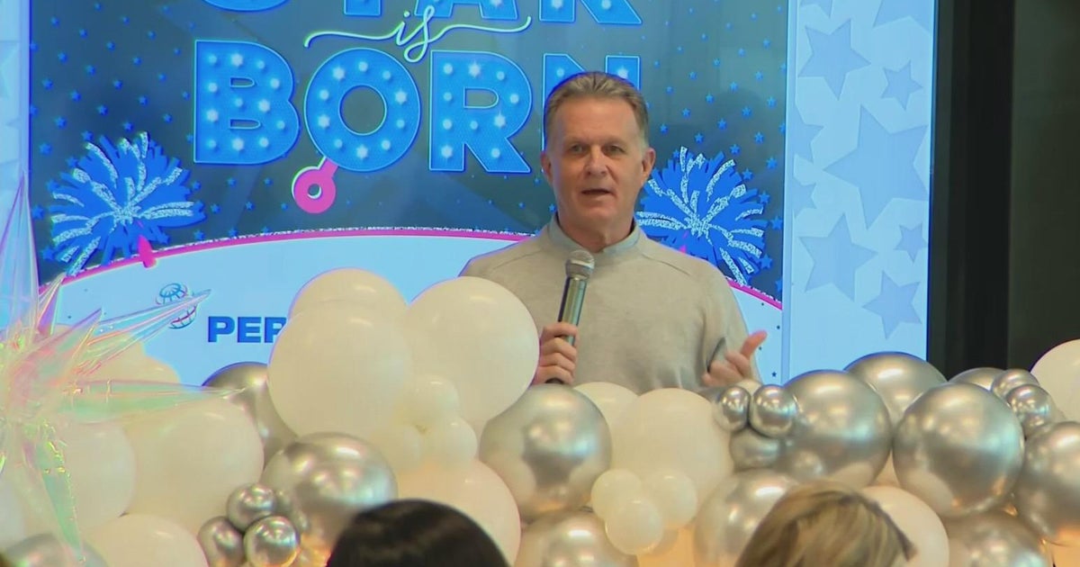 Operation Shower and Dallas Cowboys delight military moms-to-be with ...