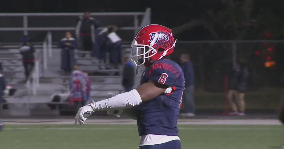 Mars vs. McKeesport high school football highlights - CBS Pittsburgh