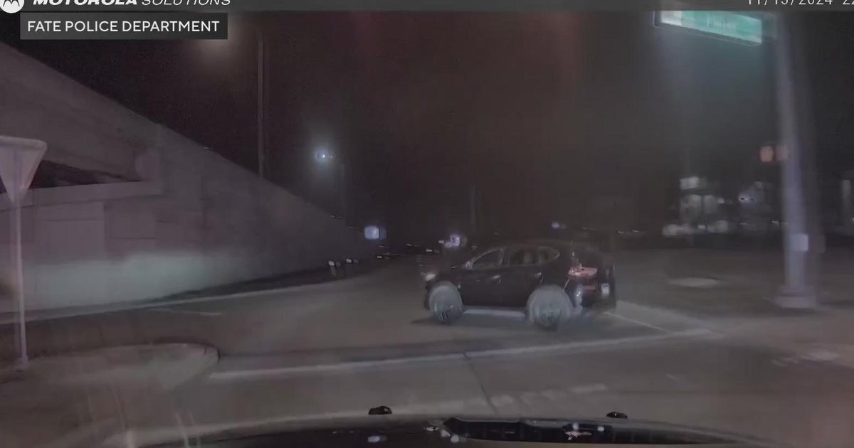 Police chase ends in arrest after Uber driver robbed at gunpoint in ...