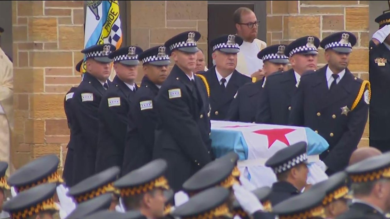 Funeral services held for fallen Chicago police officer Enrique ...