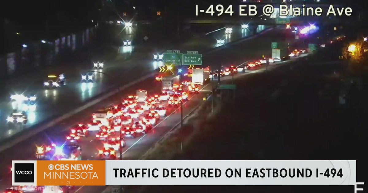 Serious crash in east metro causes detour on I-494 EB - CBS Minnesota