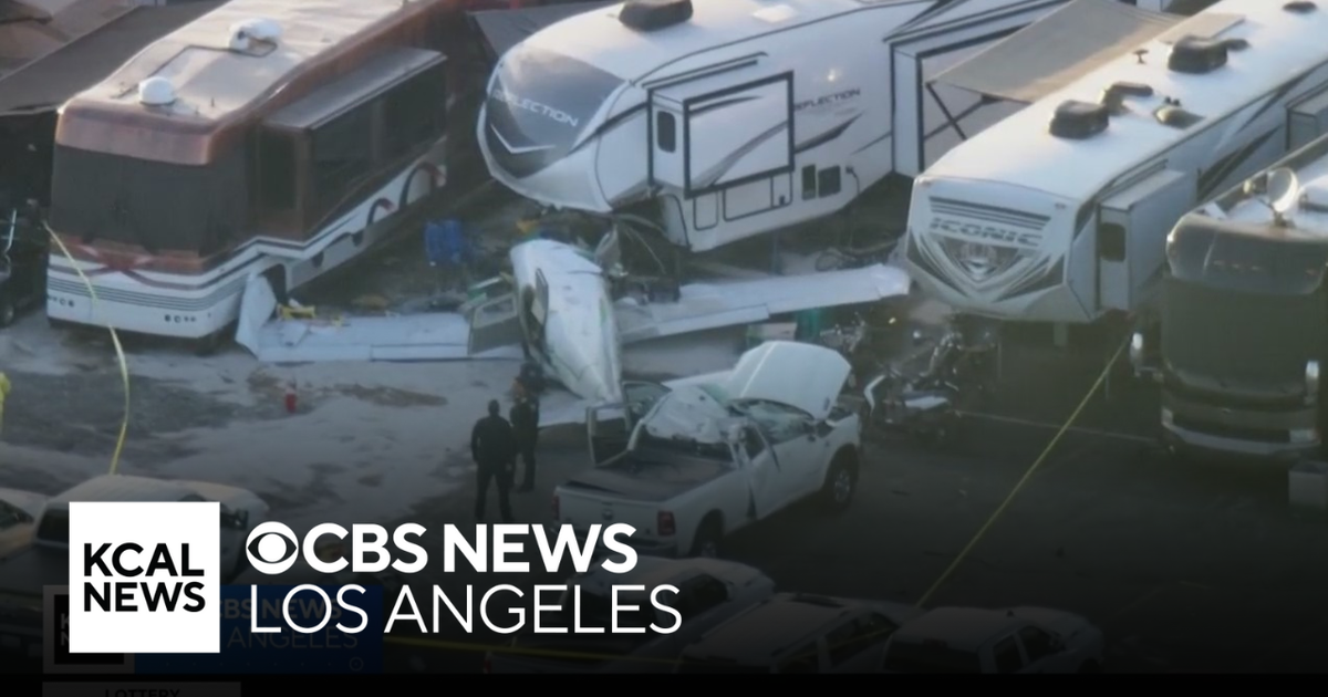New video shows moments small plane crashes at Pomona Fairgrounds - CBS ...