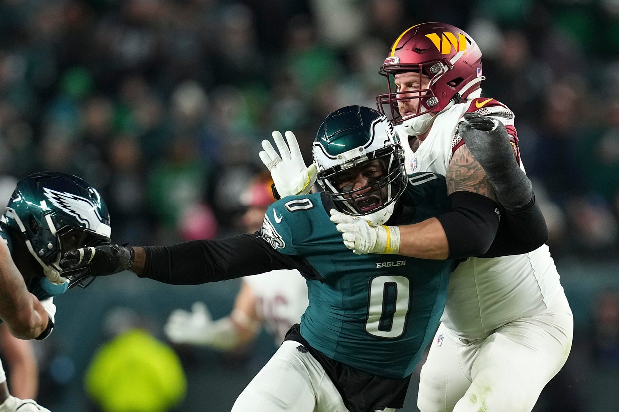 49ers trade for Eagles DL Bryce Huff now official, teams announce - CBS ...