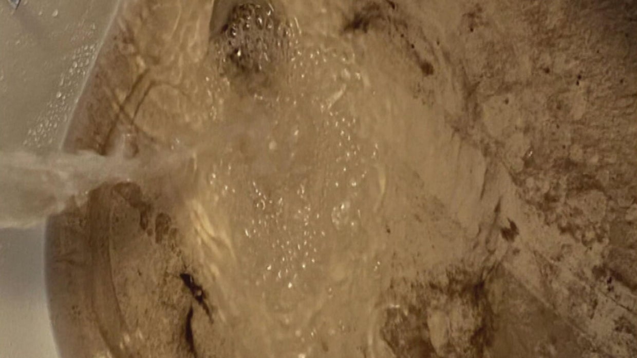 Muddy water in sinks, toilets, tubs catches Holbrook, Massachusetts ...