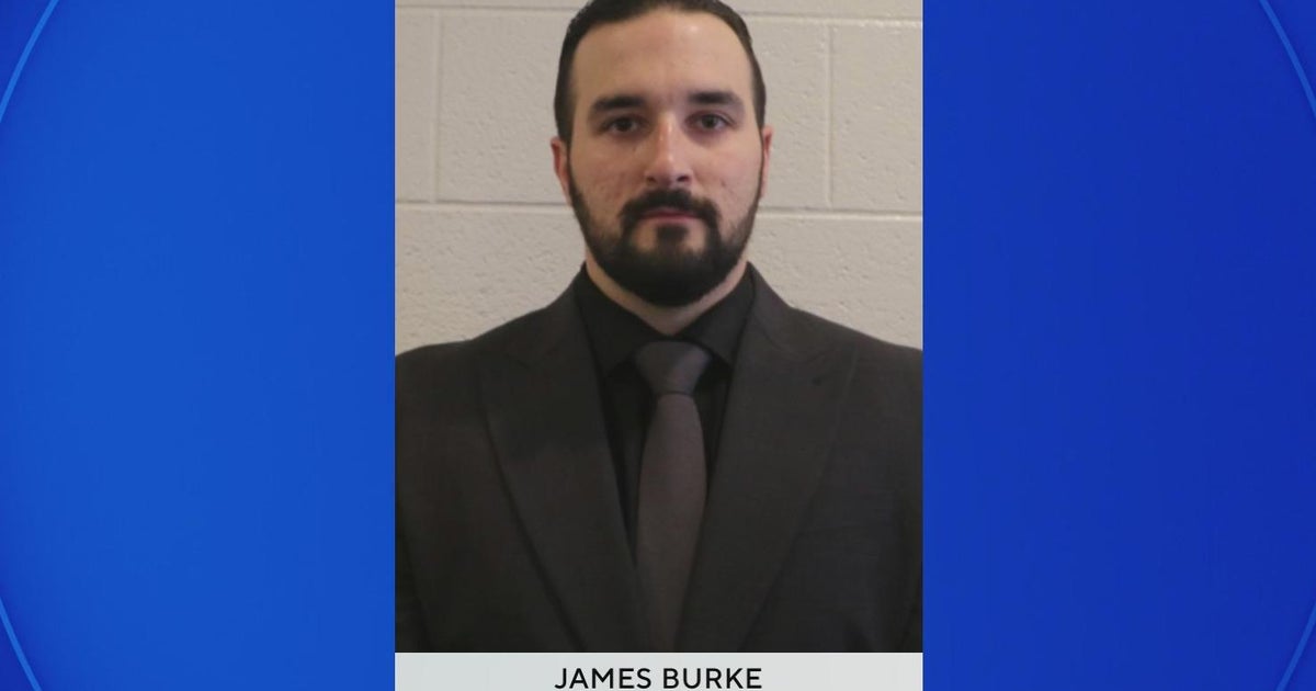 Warren officer charged in deadly crash - CBS Detroit
