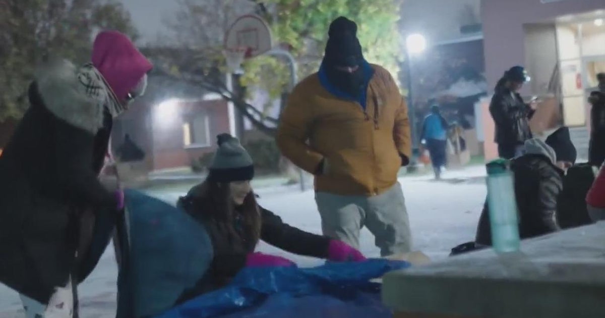 Nonprofit hosts annual "Sleep Out" homelessness fundraiser in Michigan ...