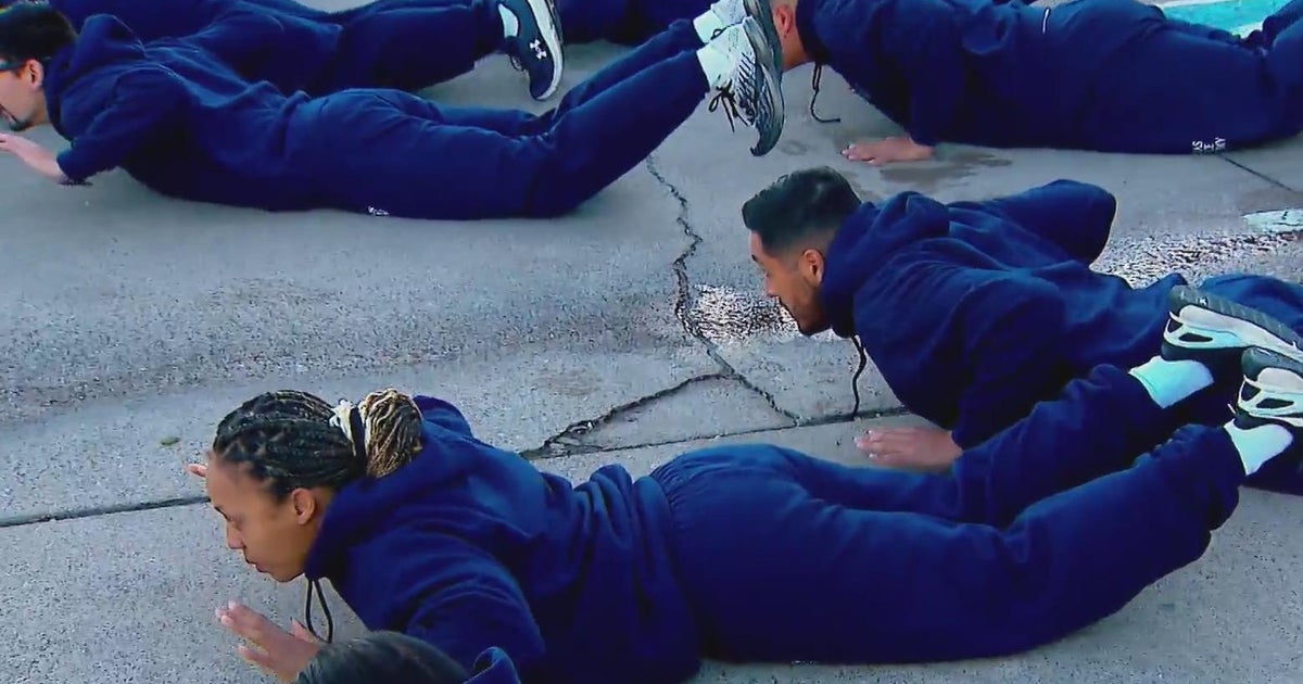 Dallas Police Academy recruits learn defensive tactics, push through ...