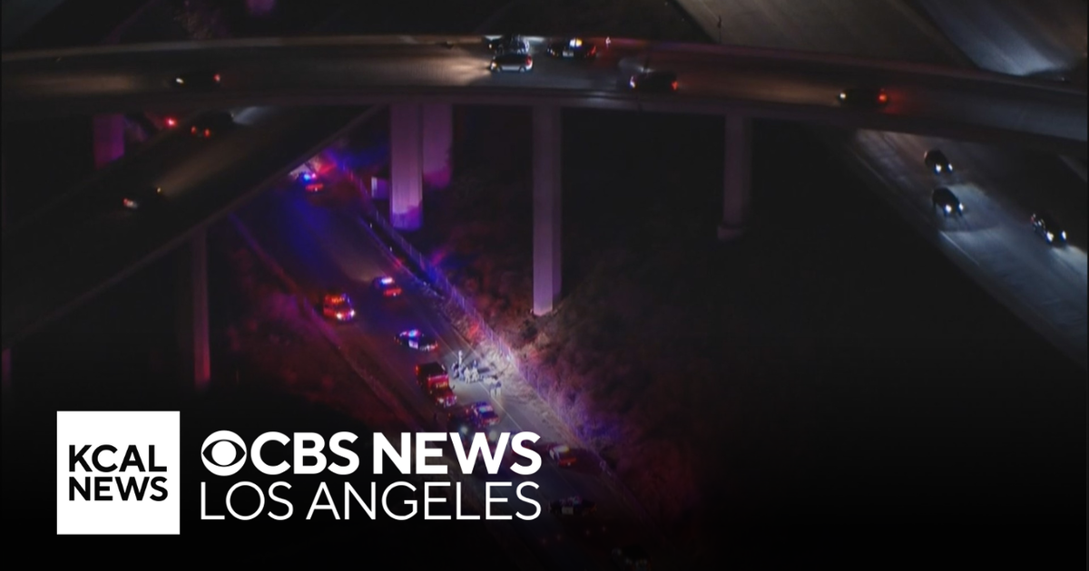 Southbound 5 Freeway closed near CA-14 transition road for police ...