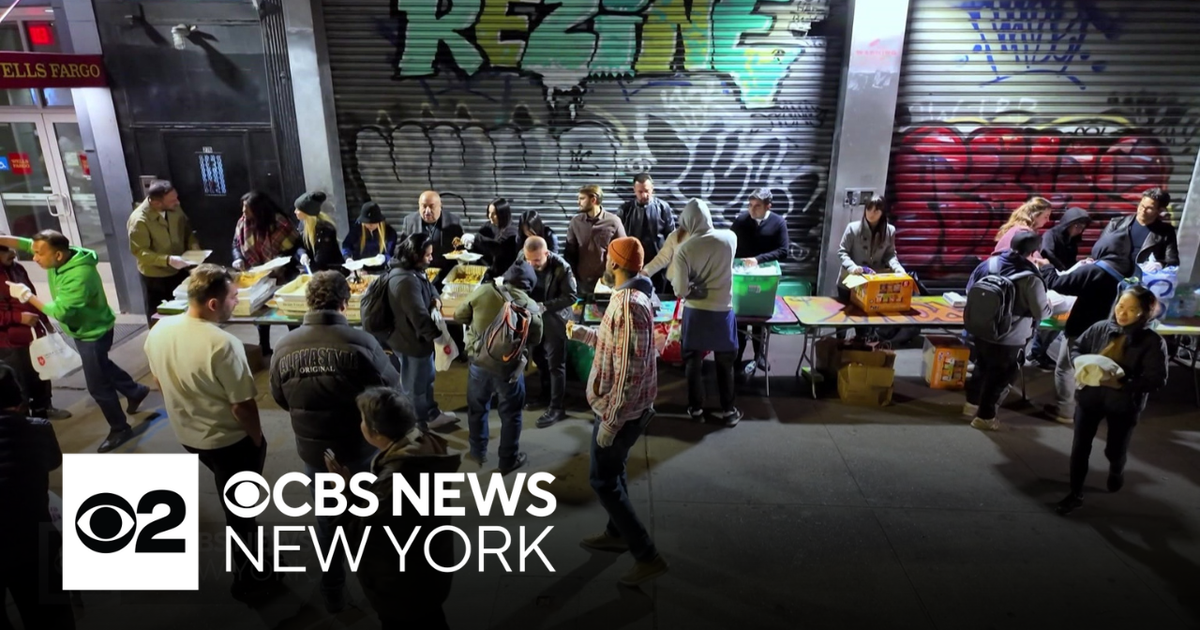 Celebrating Thanksgiving with Snapshot New York - CBS New York