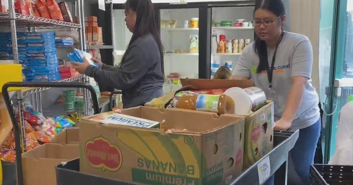 Food bank arranges pickup of expiring food for donations before it gets ...