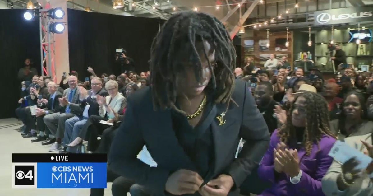 Malachi Toney wins the 2024 Nat Moore Trophy - CBS Miami