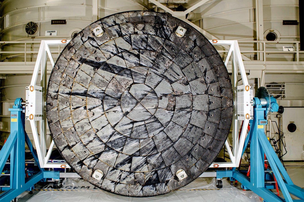NASA delays next 2 Artemis moon missions to address heat shield, other ...
