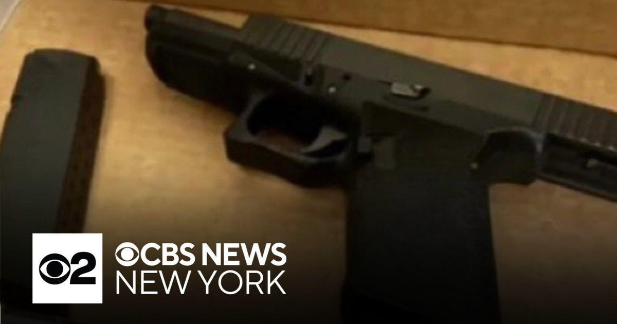 Police reveal new evidence they say links suspect to scene of ...