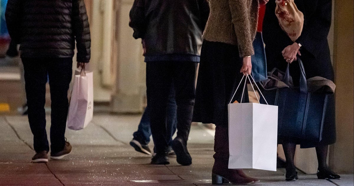 Consumers feeling inflation pinch this holiday shopping season - CBS News