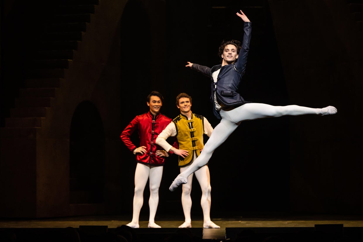 Prominent pro-Putin ballet star Sergei Polunin says he's leaving Russia ...
