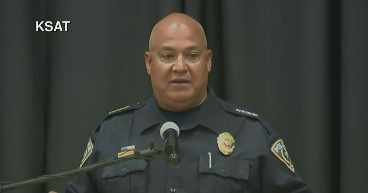 Former Uvalde CISD police chief expected in court Thursday - CBS Texas