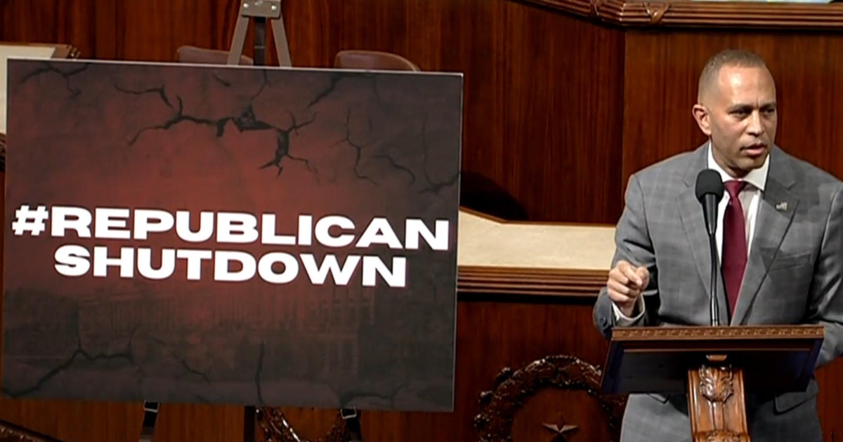 Government shutdown looms as plan backed by President-elect Trump fails in Congress - CBS News