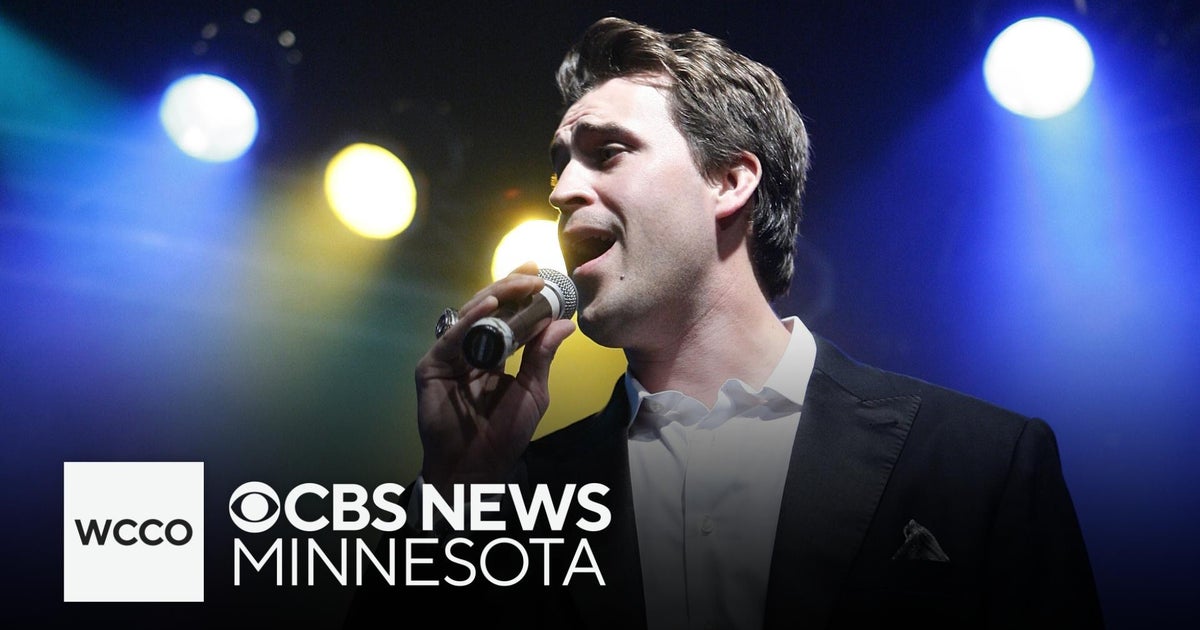 Gopher great, Super Bowl champ Ben Utecht is a holiday crooner - CBS ...