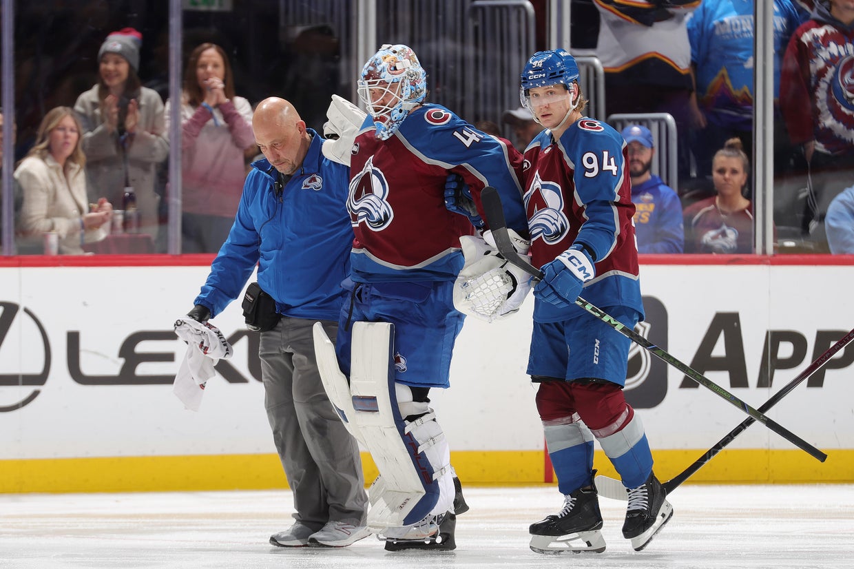 Avalanche goaltender Scott Wedgewood hurt, Denver coach Jared Bednar ...