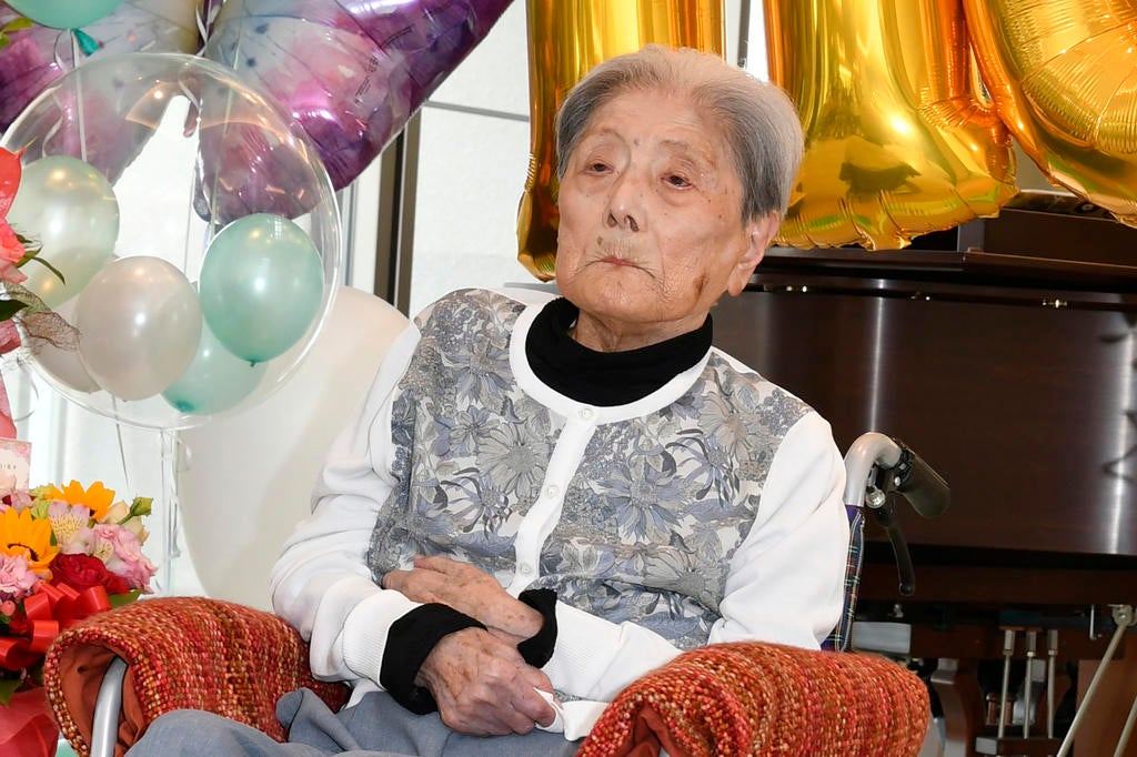 Tomiko Itooka, the world's oldest person, dies at 116 - CBS News