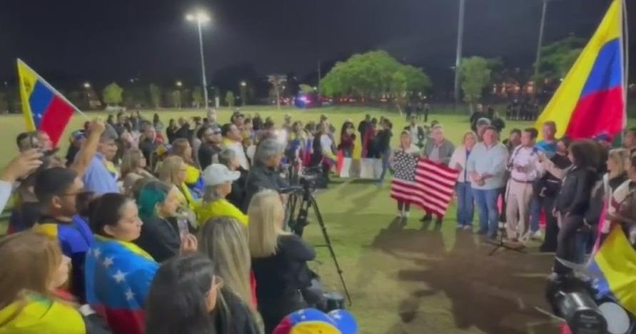 Venezuelans gather in Doral, hours after Maduro is sworn in as ...