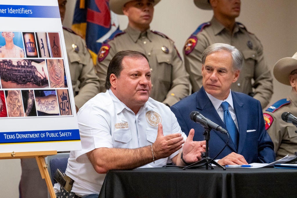 Trump to install Texas border czar as Border Patrol chief, sources say ...