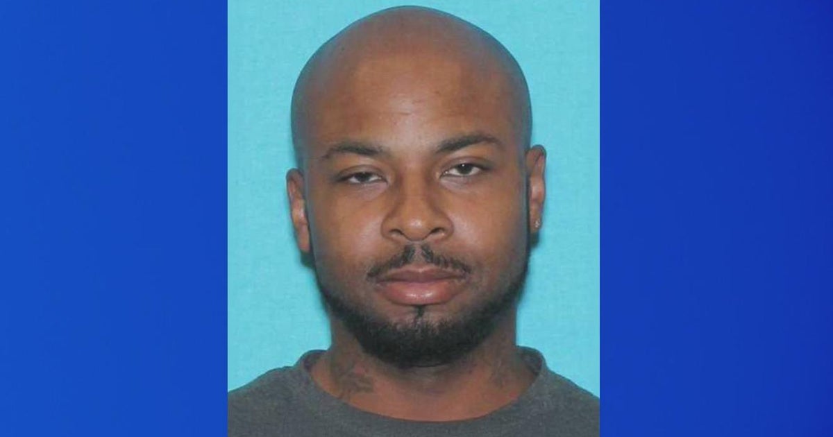 Garland police search for suspect in deadly shooting - CBS Texas