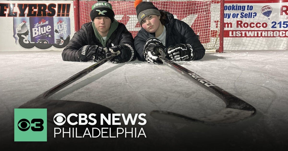 Fox Chase, Philadelphia family transforms backyard into ice rink - CBS ...