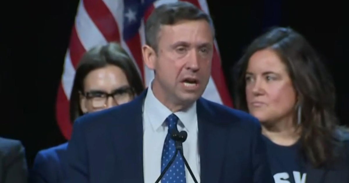 Ken Martin wins race for chair of Democratic National Committee - CBS News