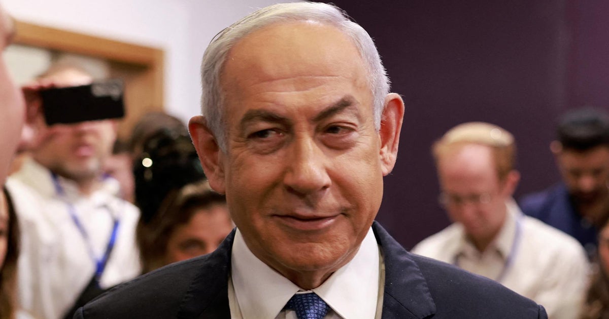 Netanyahu arrives in U.S. before Trump meeting - CBS News