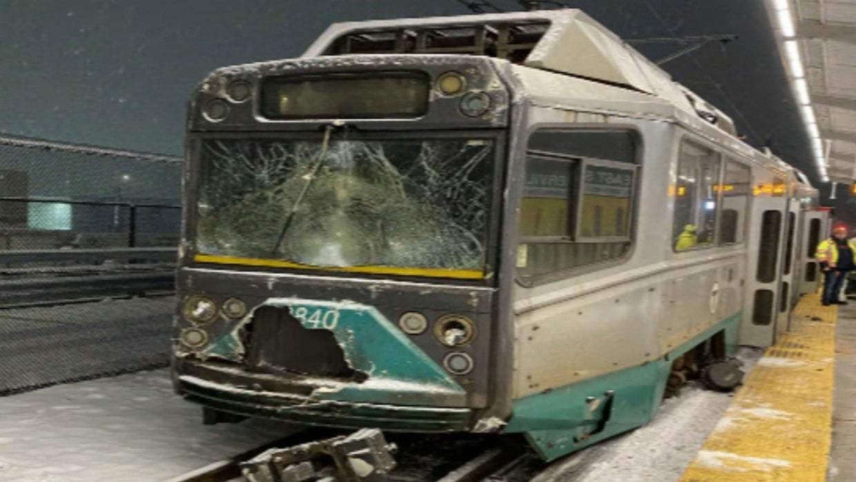 Passenger says Green Line train crash in Somerville was "horrifying ...