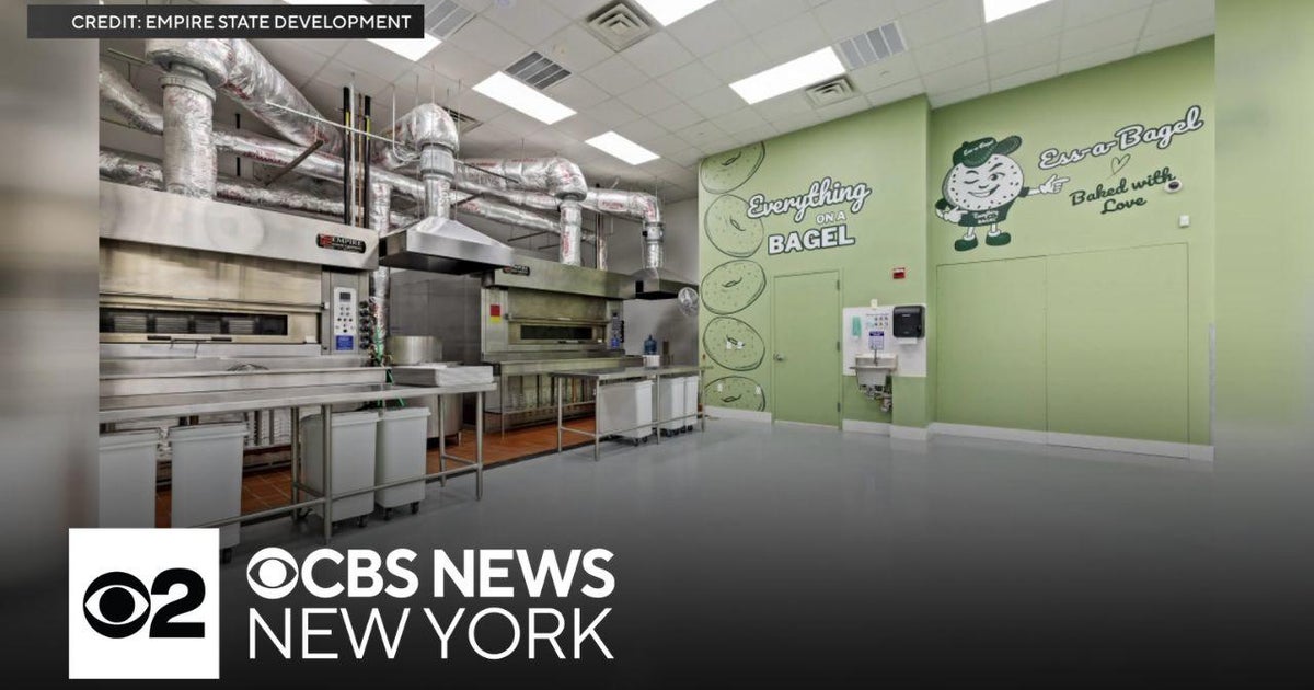 Ess-A-Bagel's new Harlem manufacturing facility completed - CBS New York