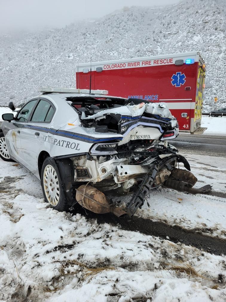 Colorado State Patrol vehicle struck while responding to previous crash ...