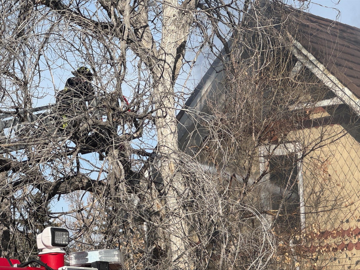Castle Rock house fire leaves one person with life-threatening injuries ...