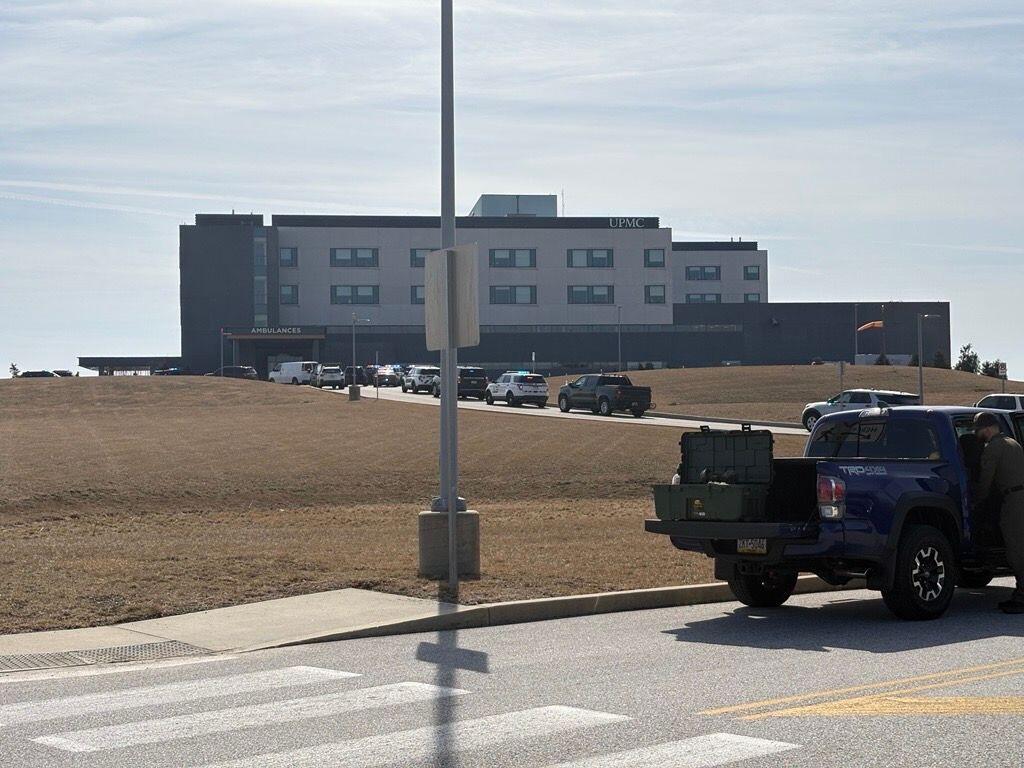 Police officer and gunman dead after shots fired at York, Pennsylvania ...